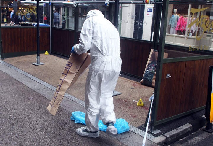 Woman (50s) in hospital after suspected stabbing on Dublin's Exchequer ...