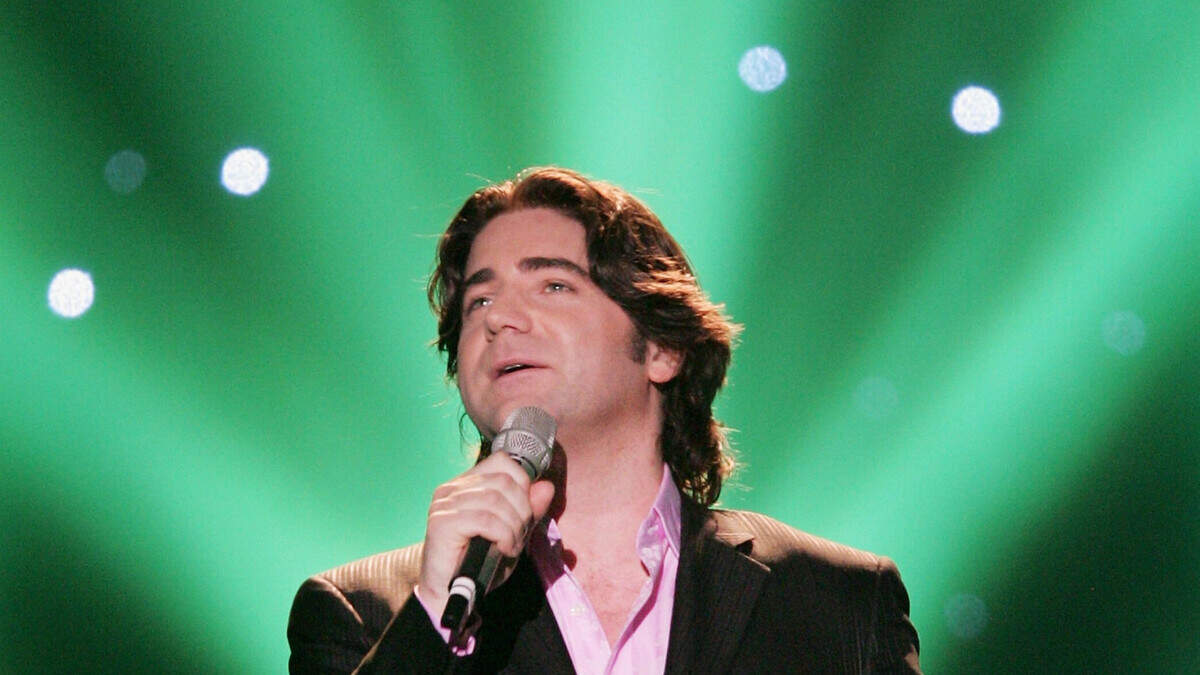 'I'm lucky to be alive' says singer-songwriter Brian Kennedy as he ...