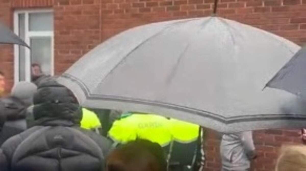 Mob smashes up house in south Dublin after local man is snared in ...