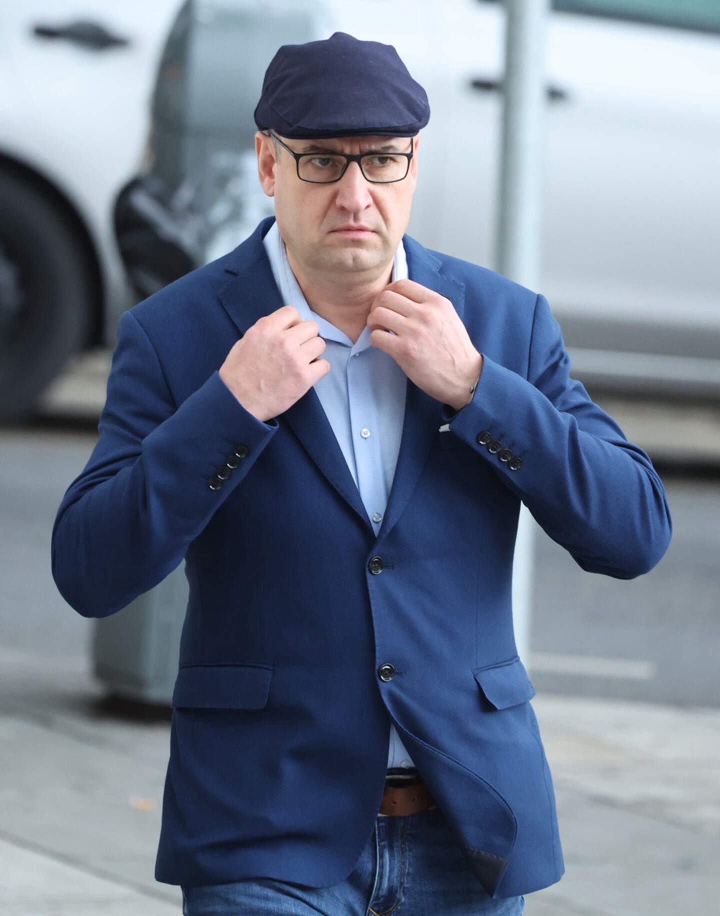 Female lodger ‘played dead’ as delivery driver allegedly strangled her ...