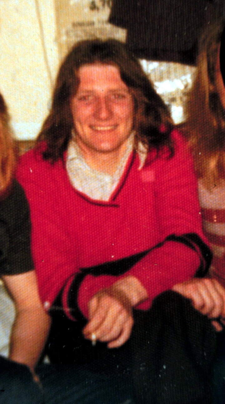 Childhood pal of Bobby Sands blasts new statue of IRA icon as ...