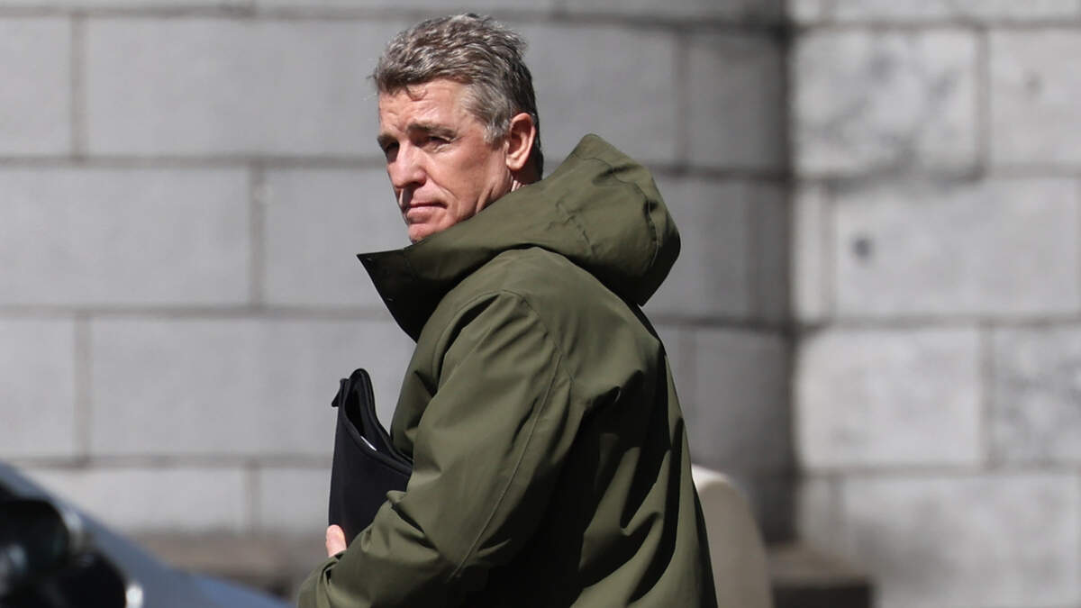 Ex-rugby star Brendan Mullin accused of stealing perfume from Brown ...