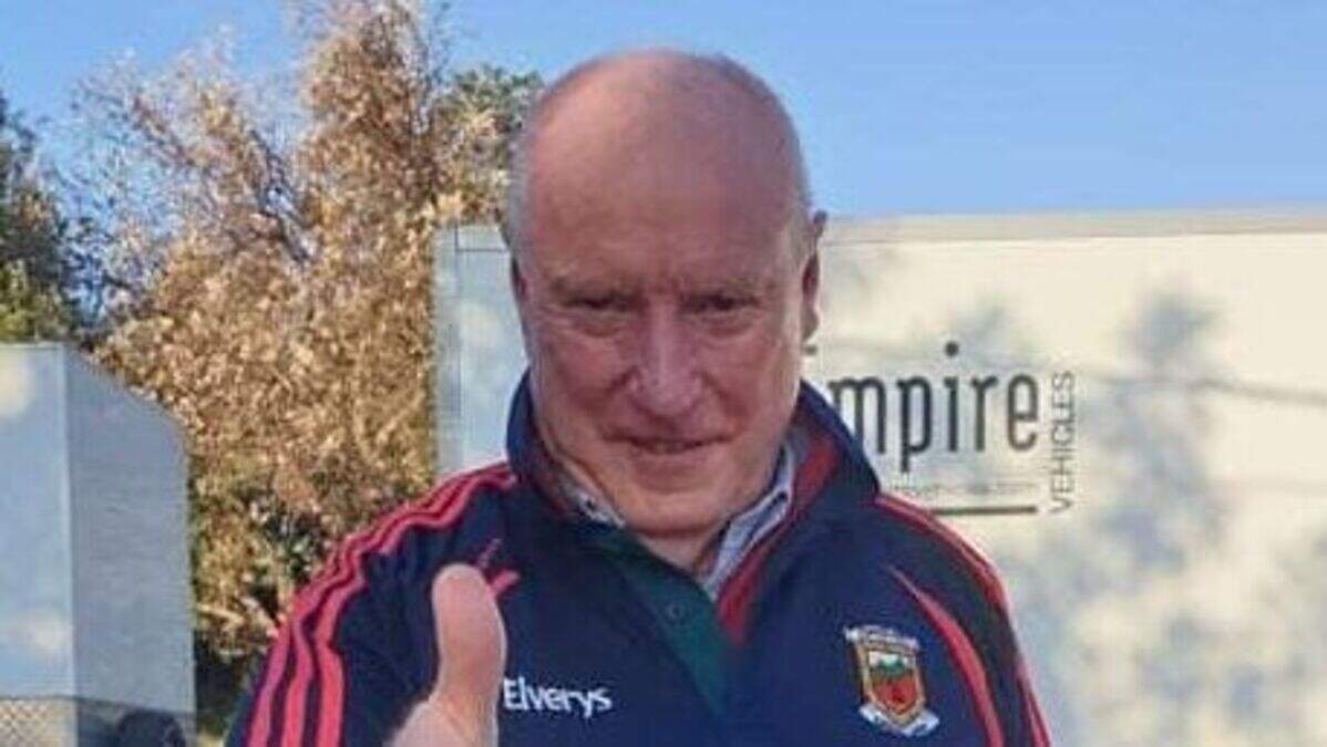 Home and Away stars don Mayo jerseys in support for All-Ireland ...