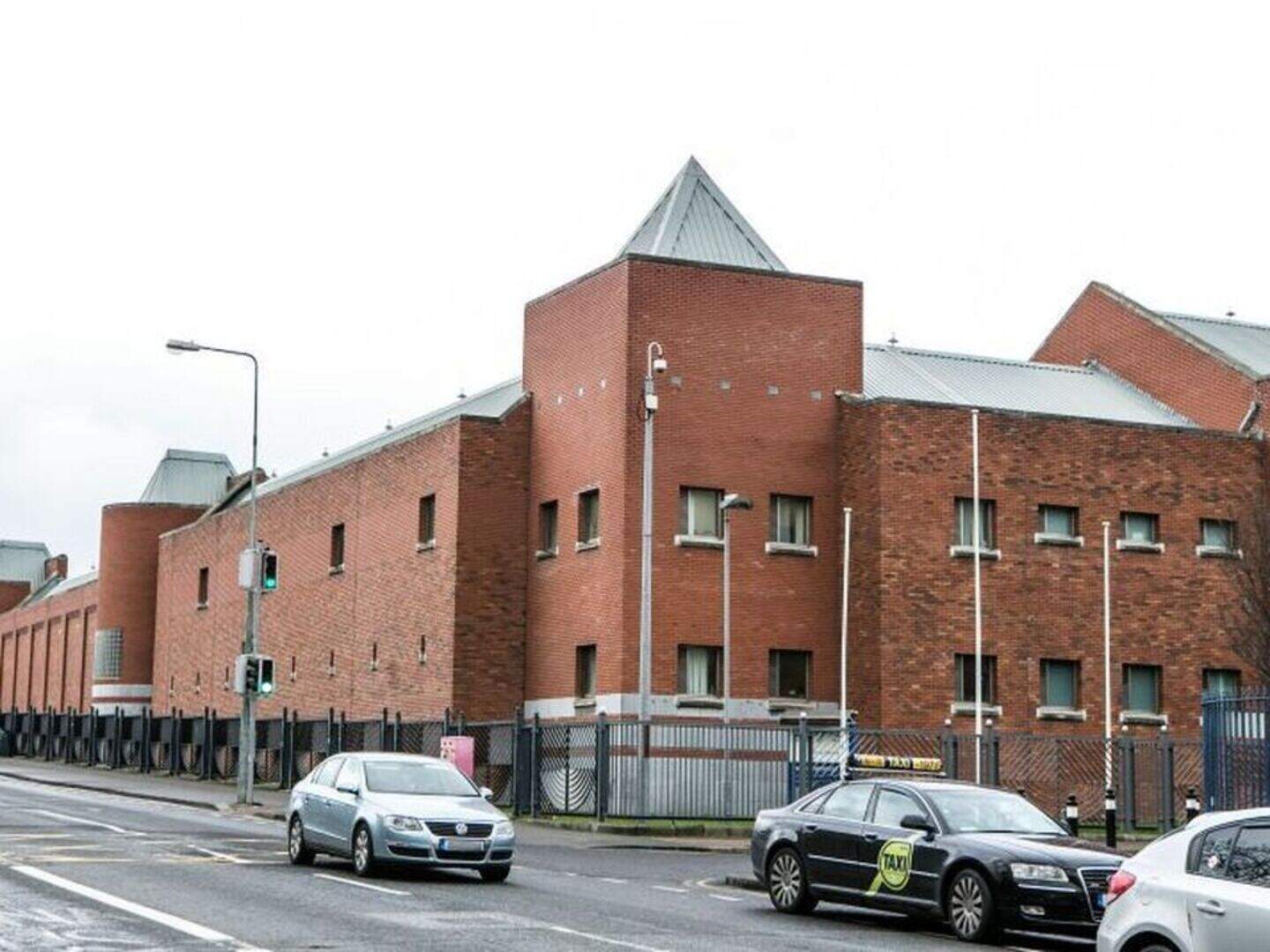 Almost one in four female prisoners in Irish jails are foreign ...