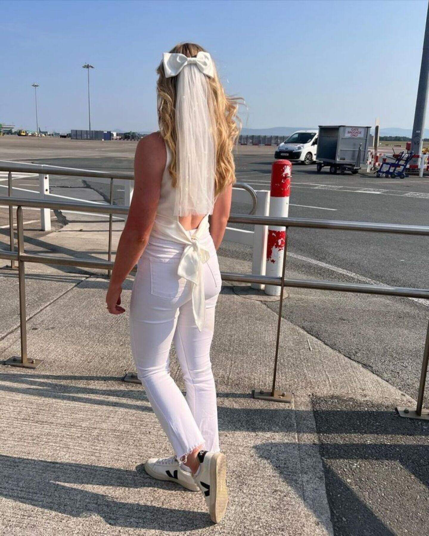 Cosmetics queen Aimee Connolly arrives in Lisbon for second hen party ...