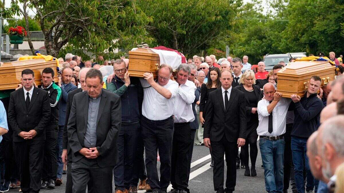 Heartbreaking scenes as murder victims Vanessa Whyte and her children ...