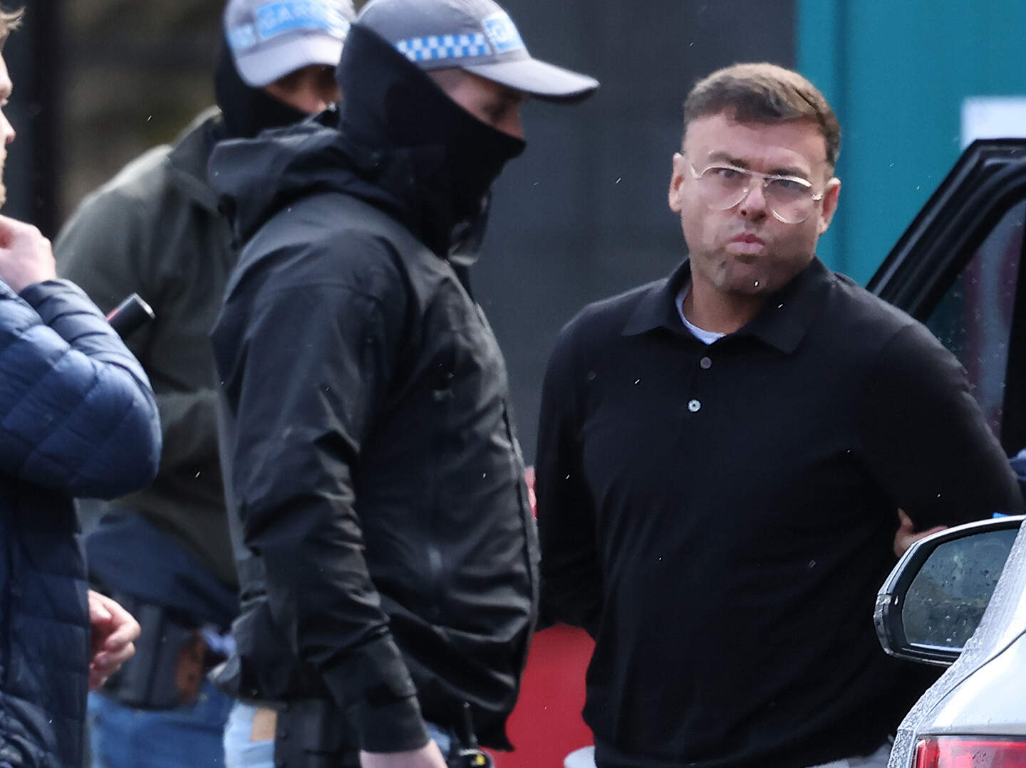 Jonathan Gill to challenge bid to extradite him over murder of Robbie ...